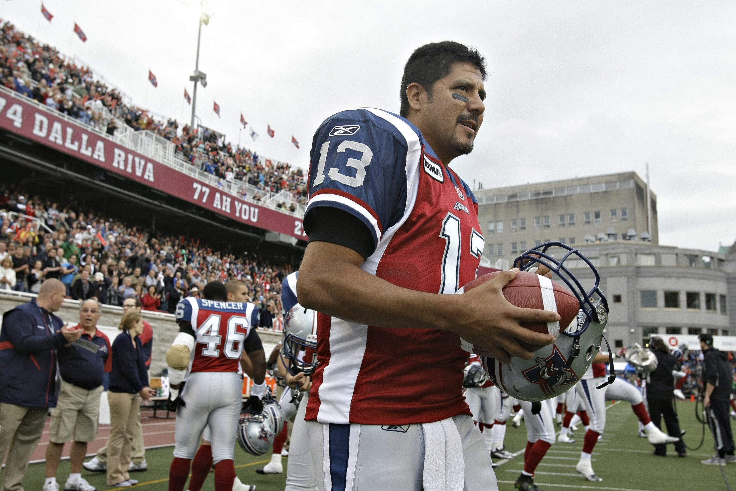 Anthony Calvillo breaks CFL career TD passing record - AC13
